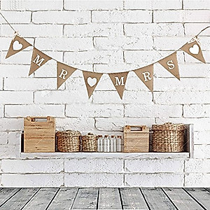 Dartsz MR & MRS Burlap Banner Heart Triangle Flags Pennant for Rustic Wedding Engagement Bridal Shower Party Decorations