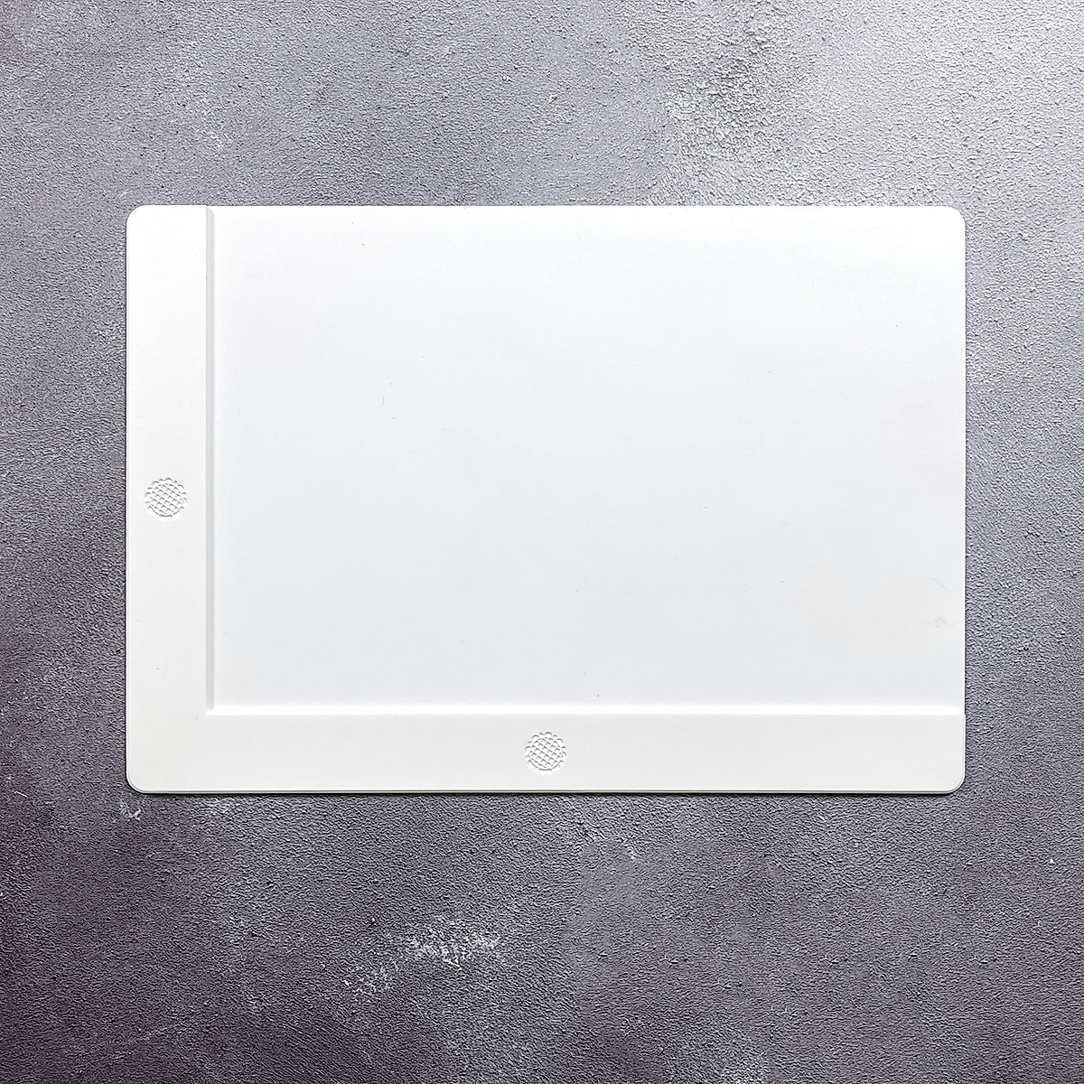 Waffle Flower 6x9 Media Mat - Matte White Silicone Craft Mat w/Bag for Ink Blending. Non-Slip, Waterproof, Heat-Resistant, Non-Stick and Non-Reflective. 6 x 9 inch Open Edge for Bigger Media Sizes.