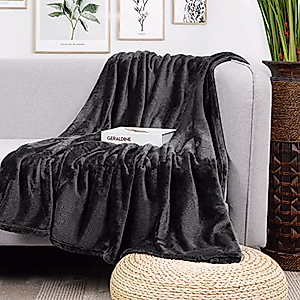 Yastouay Fleece Throw Blanket, Super Soft Lightweight Cozy Luxury Flannel Bed Blanket, Fluffy Plush Couch Blanket Throw for All Seasons (Black, 50x60 inches)