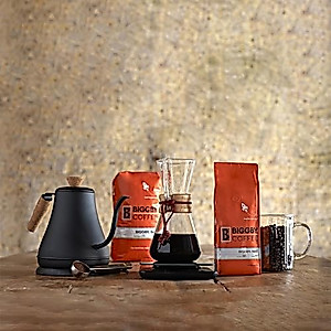 BIGGBY® COFFEE Whole Roasted Coffee Beans | Medium Roast BIGGBY® BEST Flavor, 2.5lb/40oz Bag | Farm-Direct Tanzanian Peaberry, Nicaraguan and Mexican Coffee Beans Boxed in USA