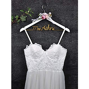 Bride Hanger, Wedding Hanger, Personalized Bride Hanger, Lady Hanger, Custom Hanger, Honor Maid, Bridesmaid, Doctor, Doctor Graduation Dress Hanger