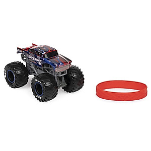 Monster Jam 2020 Spin Master 1:64 Diecast Monster Truck with Wristband: World Finals Avenger