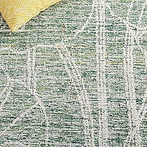 SAFAVIEH Metro Collection Area Rug - 8' x 10', Green & Ivory, Handmade Floral Wool, Ideal for High Traffic Areas in Living Room, Bedroom (MET875Y)