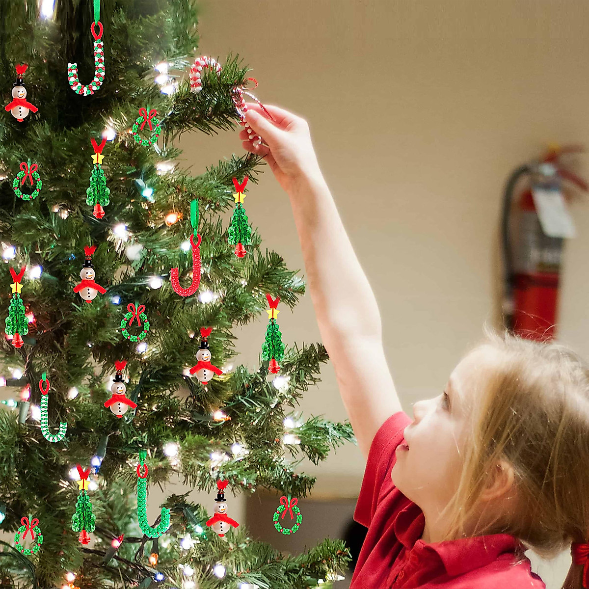 Christmas Crafts for Kids Adults Families, Beaded Ornament Kit to Make Wreath/Candy Cane/Xmas Tree/Snowman, Holiday Decorations Party Supplies, 40 Pieces