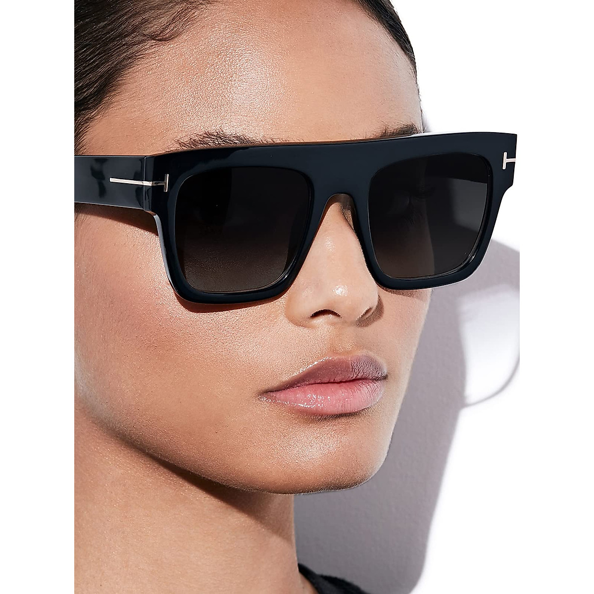 AIEYEZO Fashion Square Sunglasses for Women Men Sports Driving Sun Glasses Anti-Glare 100% UV Protection Metal T Word Design (Black/Grey Gradient)