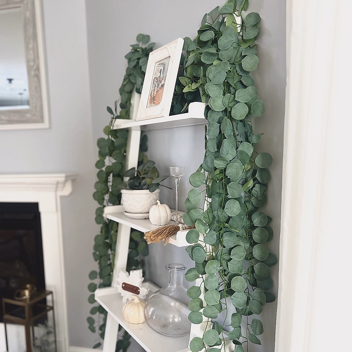 CQURE 14 Pack Eucalyptus Garland, Artificial Greenery Garland Spring Garland Faux Eucalyptus Leaves Table Garland Vines for Wedding Backdrop Fireplace Arch Door Wall Room Decor（98FT）