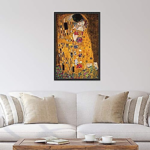 Framed Art Print, 'The Kiss (Le Baiser / Il Baccio), 1907' by Gustav Klimt: Outer Size 25 x 37"