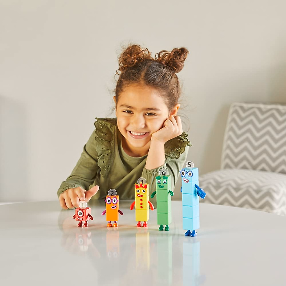 Learning Resources Numberblocks Friends One to Five, Official Collectible Toys, Includes Numberblocks One, Two, Three, Four and Five, Suitable for Display and with Posable Arms for Realistic Play