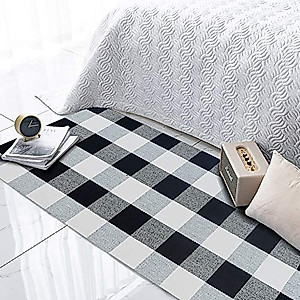 Asrug Buffalo Plaid Rugs Black and White Checkered Rug Washable Door mat Throw Rug for Front Porch, Kitchen, Bathroom, Entry Way (27.5“x43.3'', Black & White)