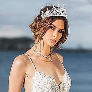 TOCESS Silver Crown for Women Crystal Tiara for Girls Rhinestone Queen Princess Crown for Bridal Wedding Prom Costume Party Quinceanera Hair Accessories, Ideal Gift for Women (Silver)