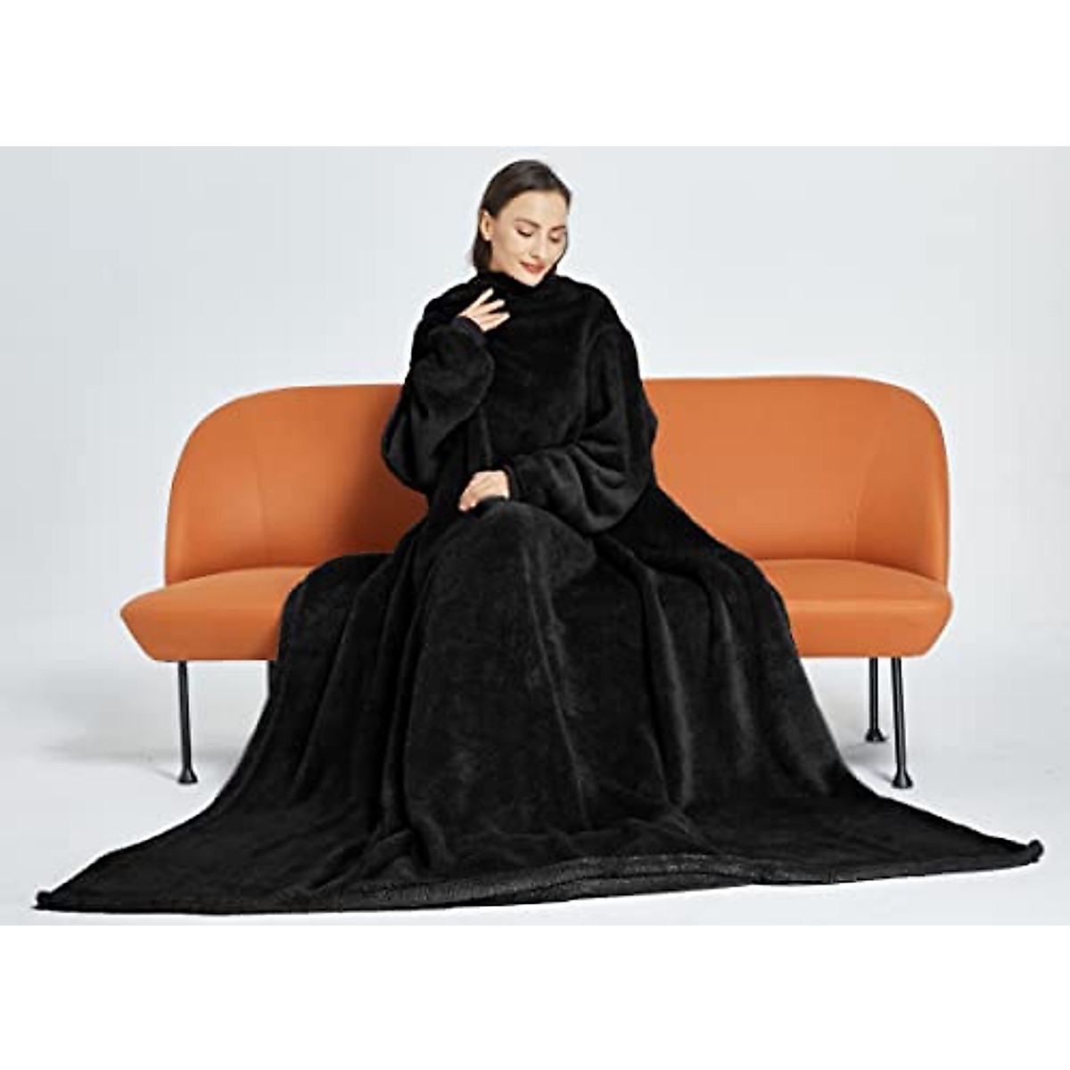 TITIZLK Wearable Blanket Adult, Super Soft Faux Fur Throw Blanket, 61x80, with a Foot Pocket, Large, Blanket with Sleeves, (Black, 62x80)