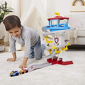 Paw Patrol, True Metal Adventure Bay Rescue Way Toy Playset with 2 Exclusive Die-Cast Vehicles, 1:55 Scale