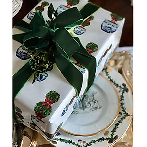 VATIN Green Velvet Ribbon 5/8" Green Premium Plush Velvet Woven Edge Velvet Ribbon for Christmas Tree,Gift Wrapping,Flower Bouquet,Wreath Decorations,Bow Making- 10 Yards