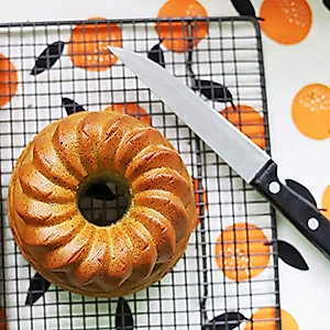 AILEHOPY Silicone Bundt Cake Pan - 8-10Inch Round Fluted Tube Cake Baking Molds，Non-stick Food Grade Silicone Mold For Gelatin, Bread, Jello, Chiffon, 2Pack