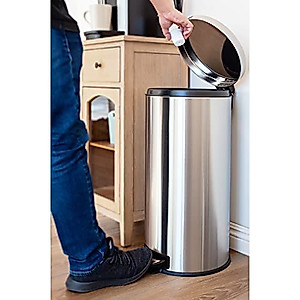 QUALIAZERO Set Heavy Duty Hands-Free Stainless Steel Kitchen/Bath Step Trash Can, Fingerprint-Resistant Soft Close Lid Trashcan, 8Gal & 1.3Gal, Round, Combo