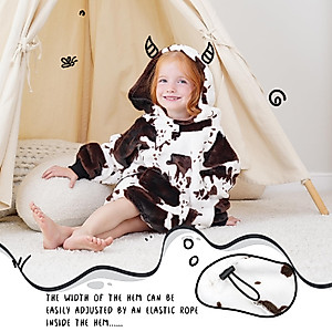 KIVEE Cute Wearable Blanket Hoodie Kids Toddlers Cow Print Sweatshirt Blanket with Giant Pocket Warm Cozy Cow Hooded Blanket 2-6 Year Old Girl Boy Birthday Cow Gifts