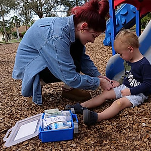 First Aid Only 91248 OSHA-Compliant All-Purpose 50-Person Emergency First Aid Kit for Home, Work, and Travel, 260 Pieces