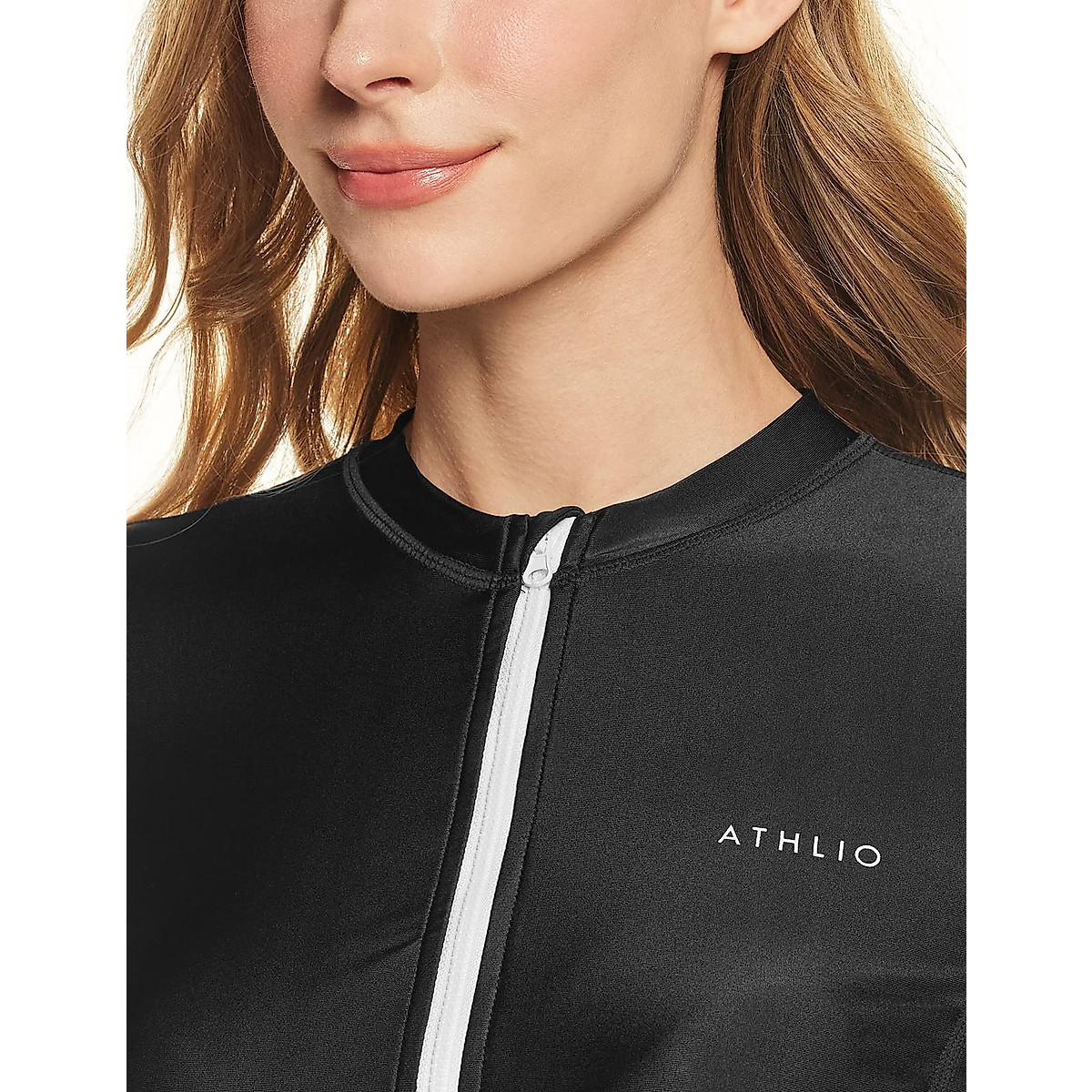 ATHLIO Women's Half-Zip Front Rash Guard, UPF 50+ Side Adjustable Long Sleeve Swim Shirts, UV/Sun Protection Swimsuit Top, Half Zip Rashguard Black, Medium