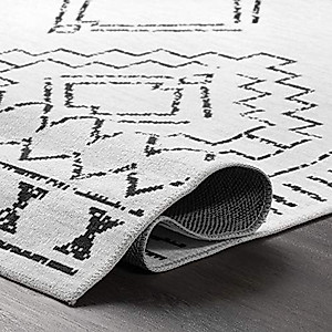 nuLOOM Noa Machine Washable Tribal Moroccan Accent Rug, 3x5, White