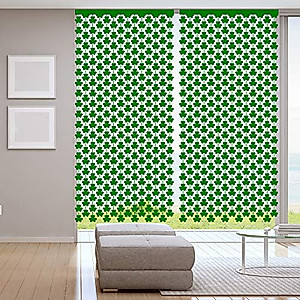 St.Patrick’s Day Shamrock Foil Curtain - Irish Lucky Green Clover Backdrop Photo Booth Party Decorations Supplies 3PCS