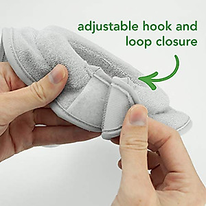 green sprouts Stay-dry Milk Catcher Bibs (3 Pack) | Collar absorbs milk to prevent rashes | Waterproof inner layer, Absorbent terry cotton, Machine washable