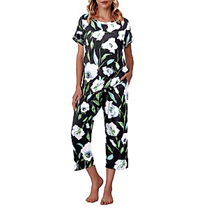 Ekouaer Women's Capri Pajama Sets Floral Print Short Sleeve Sleepwear Top and Capri Pants 2 Piece Loungewear with Pockets Black White Lily XXL
