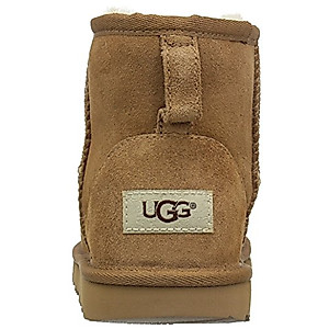 UGG Kids' Classic Mini II Boot, Chestnut, 4 M US Big Kid