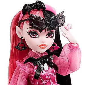 Monster High Doll, Draculaura with Pink & Black Hair in Signature Look with Fashion Accessories & Pet Bat Count Fabulous