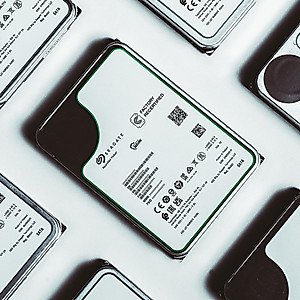 Seagate BarraCuda Pro 8TB 7200RPM Internal Hard Drive SATA 6GB/s 256MB Cache 3.5-Inch (ST8000DM0004) (Renewed)