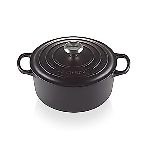 Le Creuset Signature Cast Iron Round Casserole, 26 cm - Satin Black