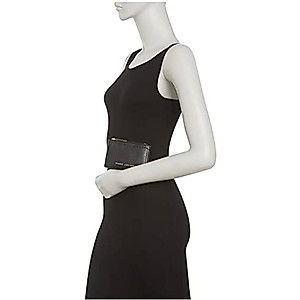 Marc Jacobs M0016972 Black/Gold Hardware Groove Top Zip Women's Wallet