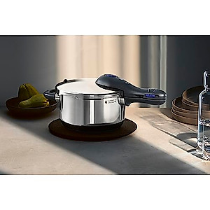 WMF Perfect Plus – Set with Quick Cooker Diameter 22 cm Diameter of 4 Litres and a Half + Body 3 Litres with Flame Protection, Cromargan Stainless Steel for Induction