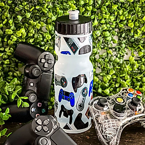 Kids Sports Squeeze Water Bottle 2 Pack - 22 oz. BPA Free Sport Bottle W/ Easy Open Push/Pull Cap - Durable Bottles Perfect for Boys & Girls, School & Sports - Made in USA (Video Games & Soccer)