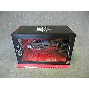 Dark Horse Deluxe The Witcher 3: Wild Hunt: Geralt Grandmaster Ursine Figure