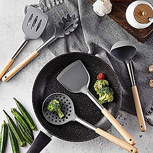 LMMDP Silicone Kitchen Utensils Set Cooking Tools Set Non-stick Spatula Shovel Brush Clips Spoon Whisk with Wooden Handle Kitchen Tool