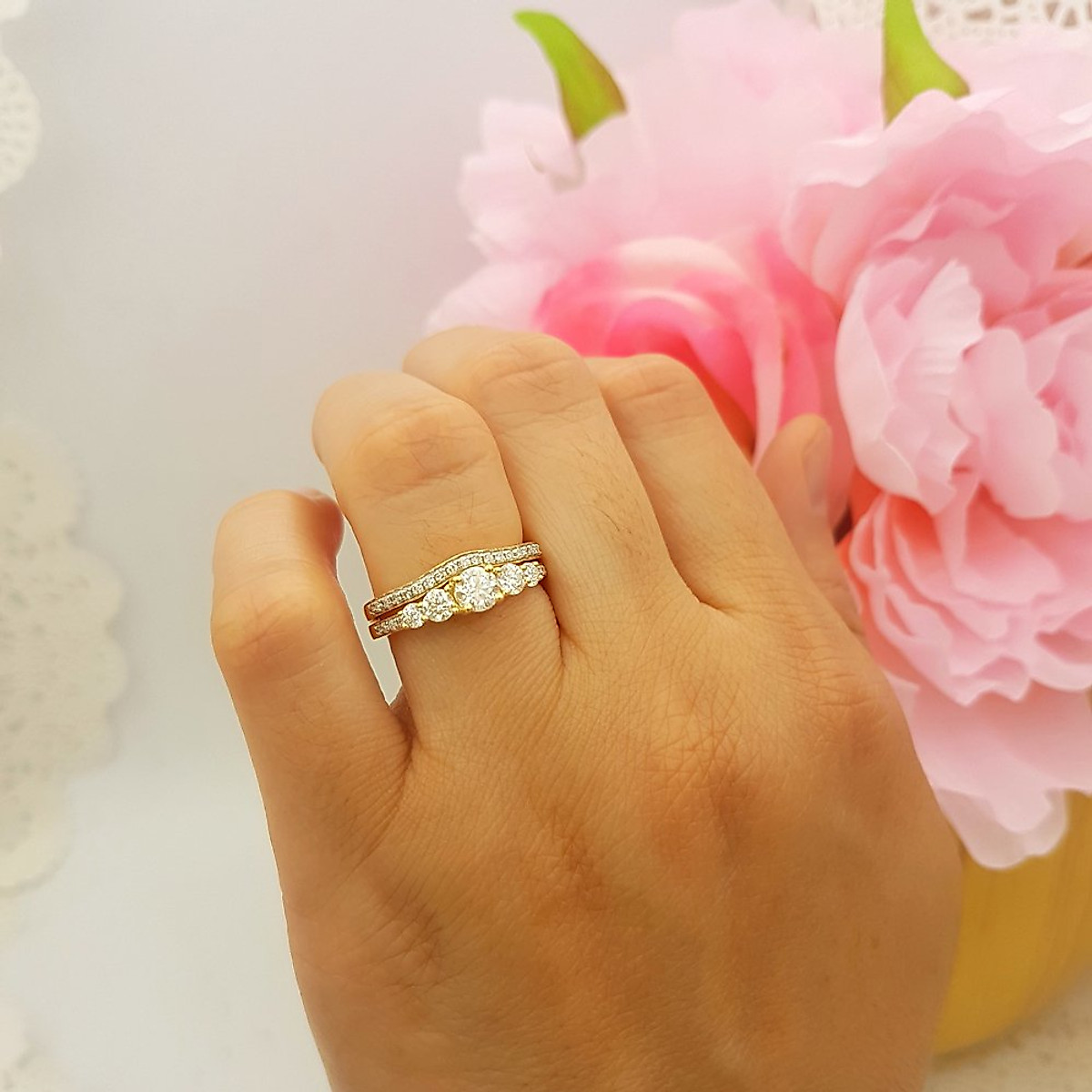 Dazzlingrock Collection 1.50 Carat (Cttw) 14K Round Diamond 5 Stone Engagement Ring Set 1 1/2 CT, Yellow Gold, Size 8.5