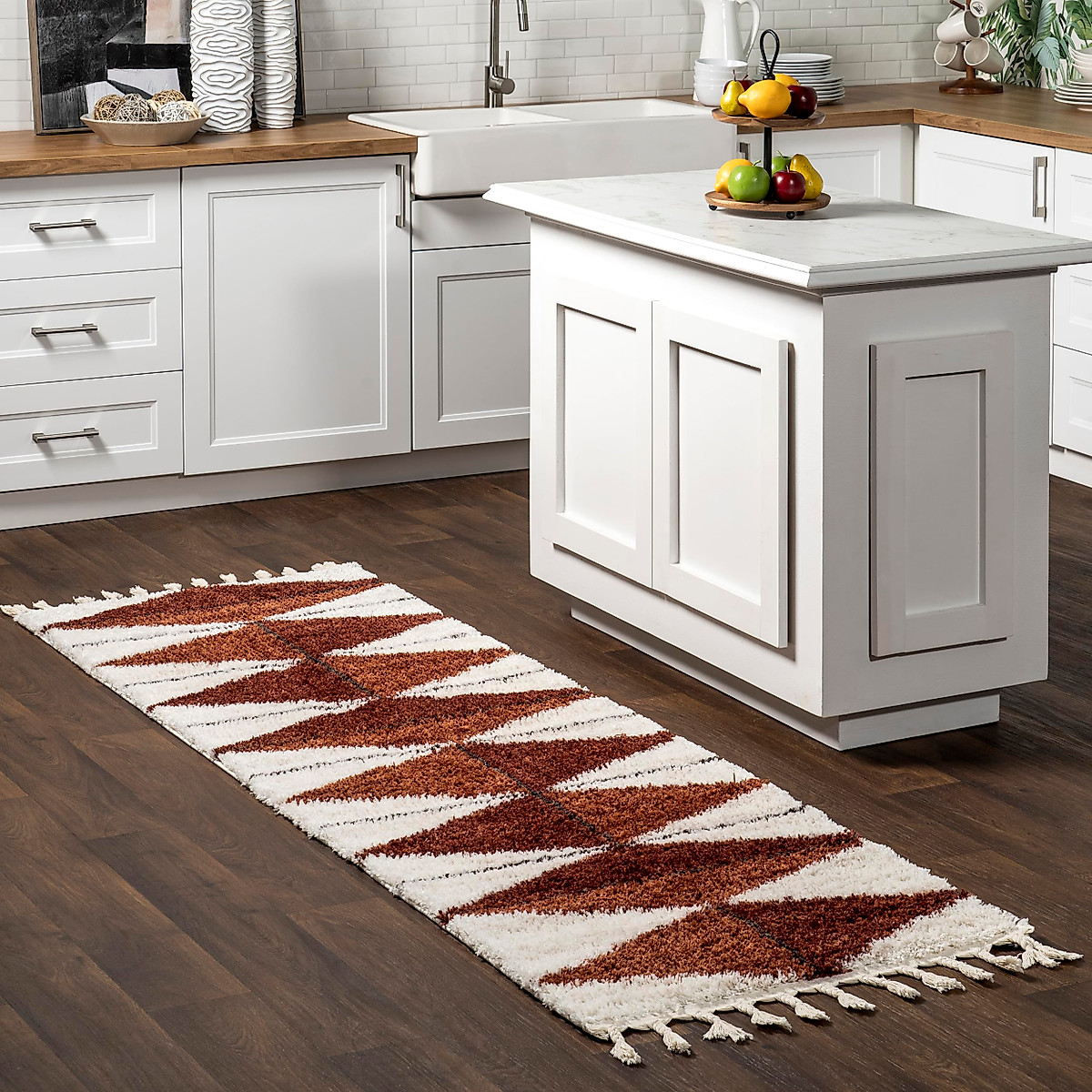 nuLOOM Kali Geometric 2x12 Runner Shag Rug for Living Room Bedroom Dining Room Nursery Entryway Hallway Kitchen, Rust/Ivory