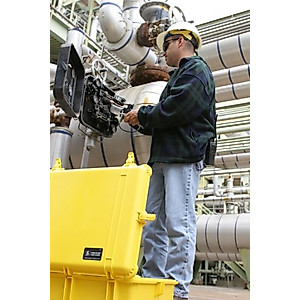 Pelican 1600 Camera Case With Foam (Desert Tan)