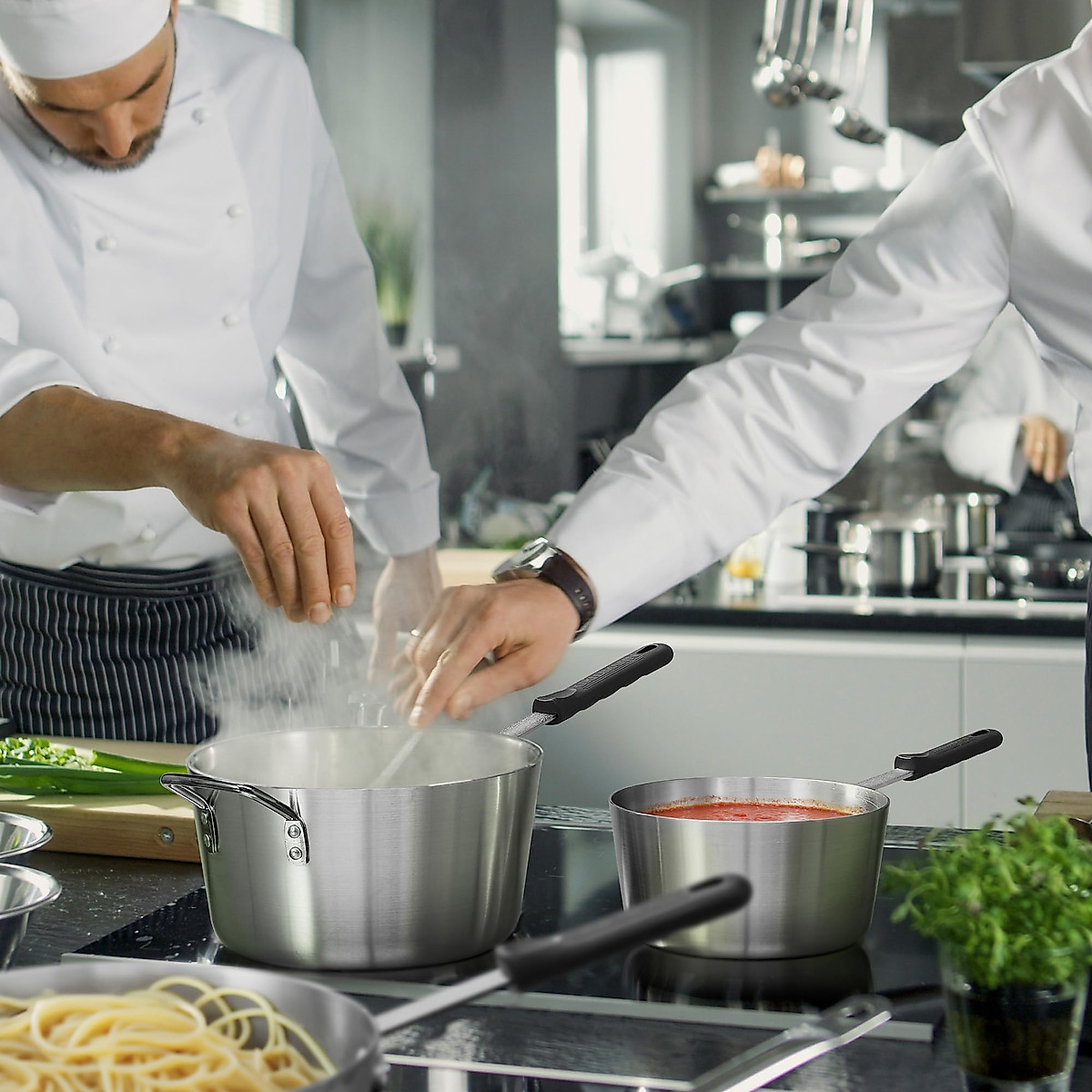 GRIDMANN 10-Quart Tapered Aluminum Sauce Pan with Silicone Handle, NSF Listed Heavy Duty Professional Cookware