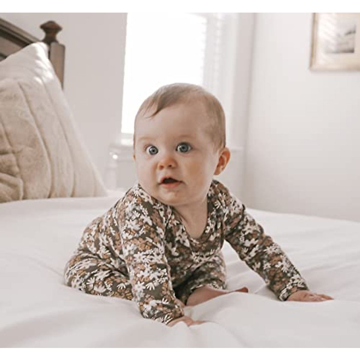 GUNAMUNA günamüna Unisex Baby, Toddler Ultra-Soft Bamboo Pajama, Coverall Romper Sleeper w/Diaper Zipper for Easy Changing, Garden, 3-6 Months