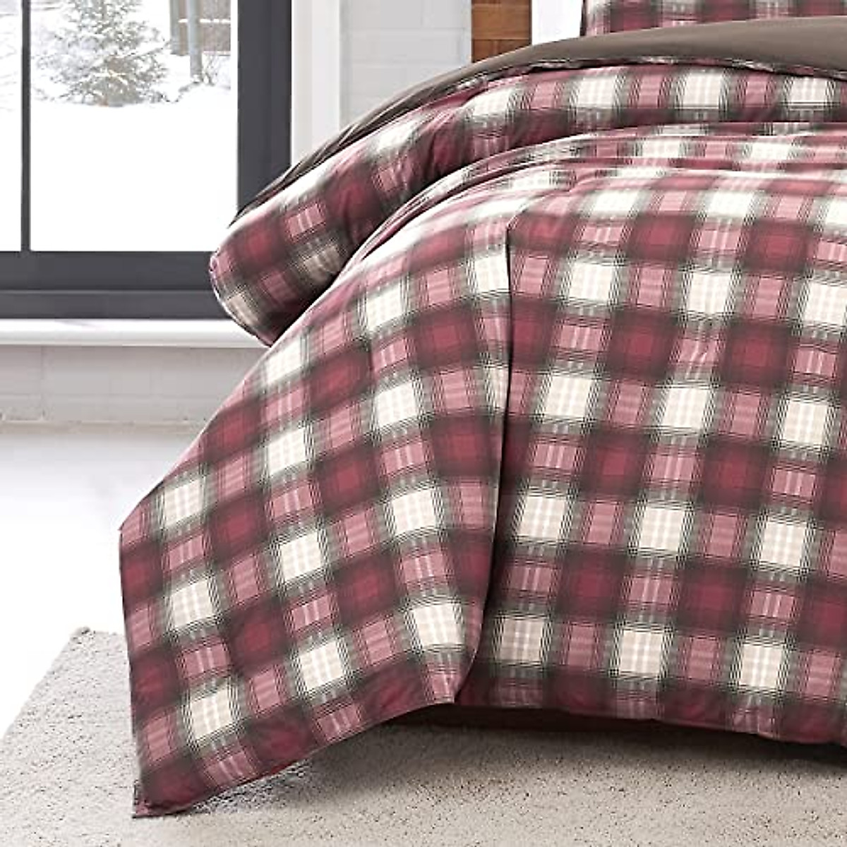 Eddie Bauer - Queen Comforter Set, Reversible Alt Down Bedding with Matching Shams, Home Decor for Colder Months (Navigation Red, Queen)