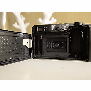 Pentax IQ Zoom 145 M Super Quartz Date 35mm Camera (wood grip)