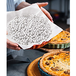 wtisan Ceramic Pie Weights Reusable 10mm Baking Beans Pie Crust Weights Natural Ceramic Stoneware with a Drainage Storage Box with holes and Canvas Storage Bag(1.2LB)