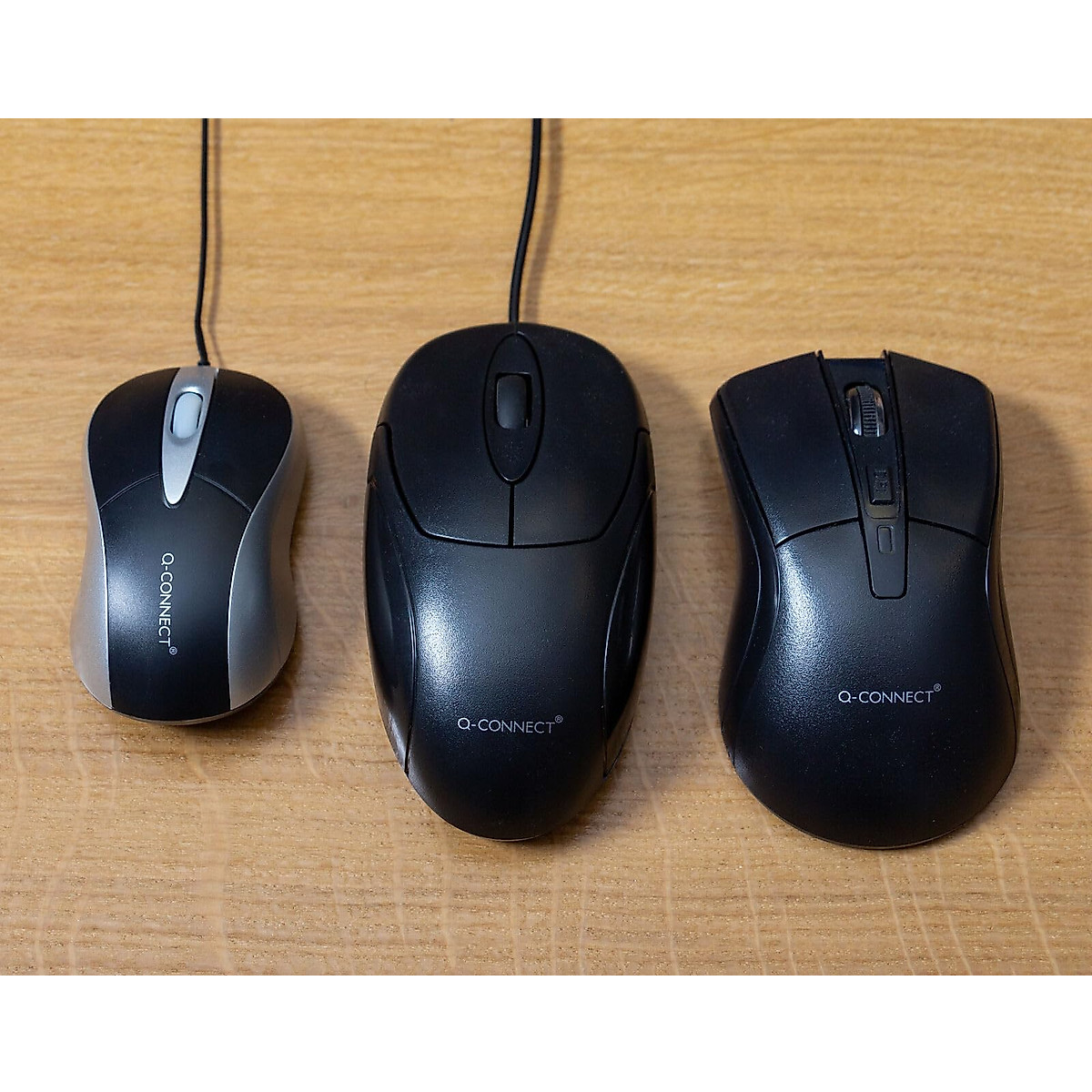 Q-Connect KF04368 Scroll Wheel Mouse - Black/Silver