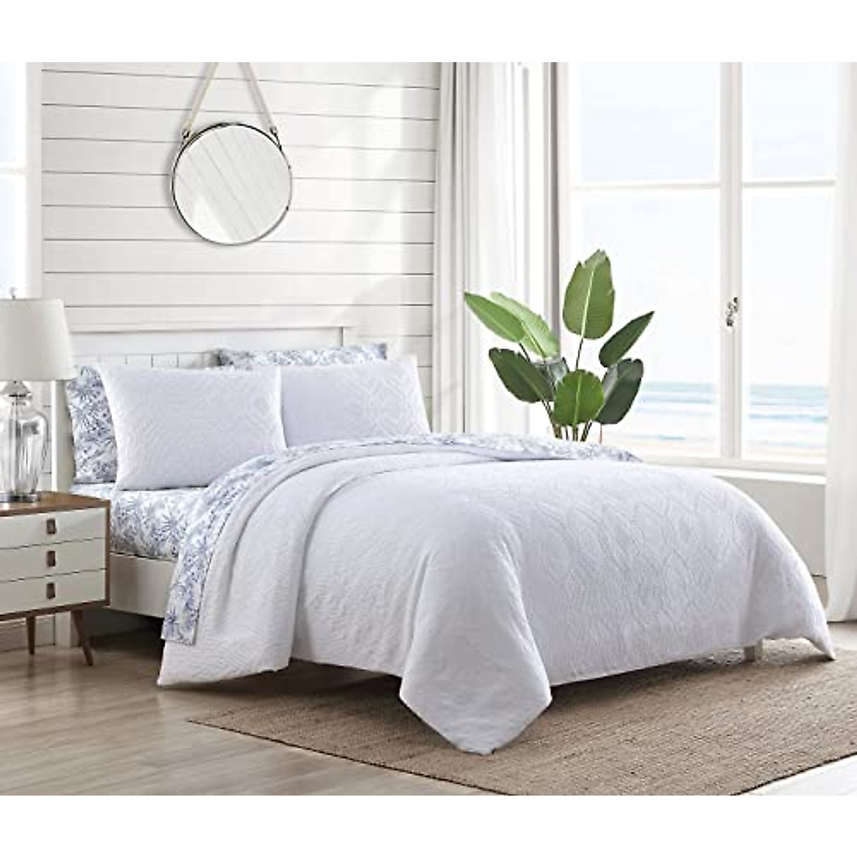 Tommy Bahama | Waffle Collection | Comforter Set Cotton Bedding in a Reversible Waffle Weave Texture, King, White,USHSA51166596,3