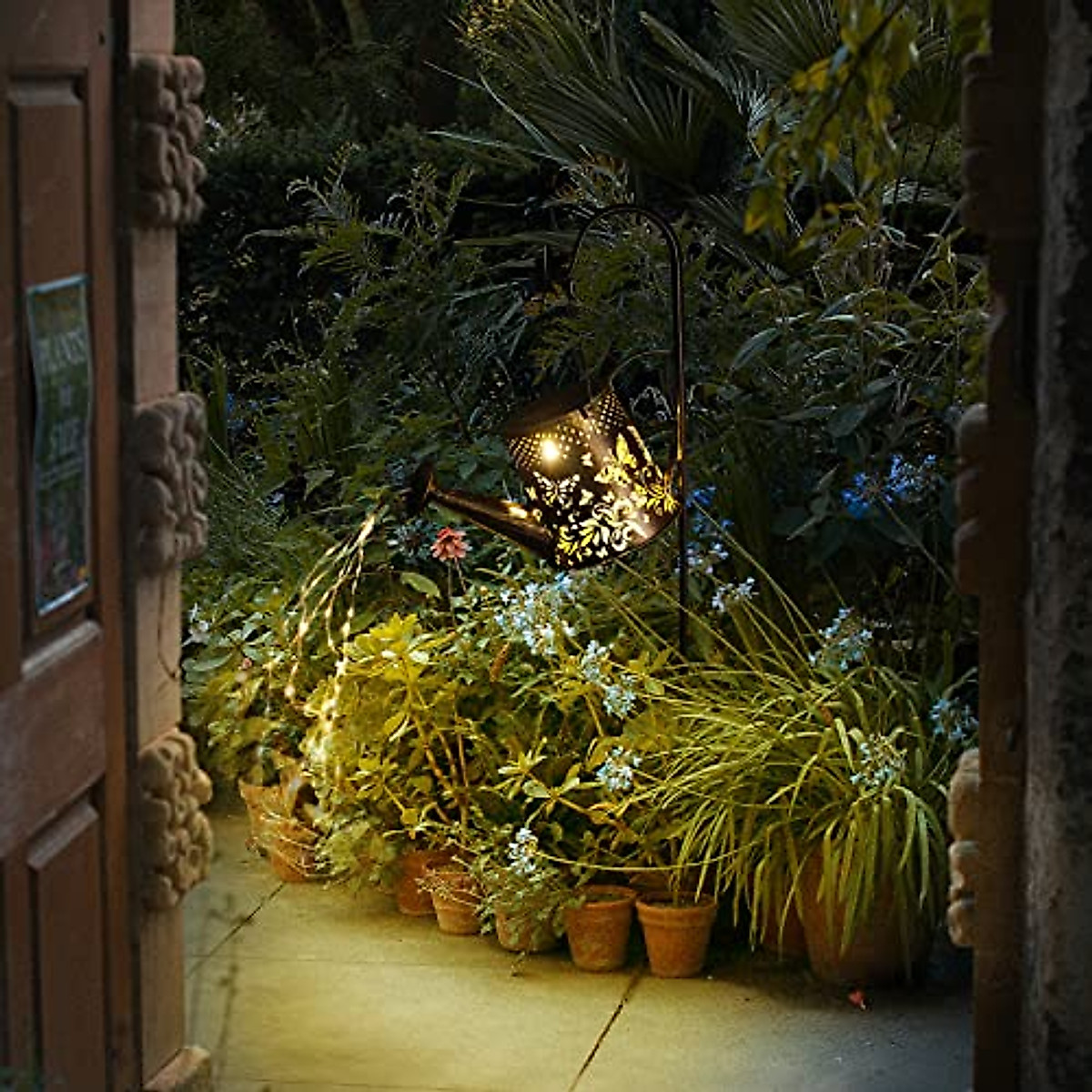 Watering Can with Lights, Solar Lights Outdoor Butterfly Art Garden Decor Hanging Metal Waterproof Solar Lanterns for Walkway Yard Pathway Patio Gardening Gift for Mom Grandma