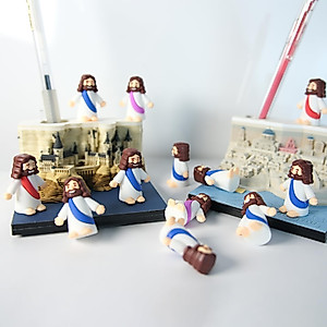 AKFAHOIF 30Pcs Little Jesus Figures, Set of 30pcs Action Figures Mini Jesus Figurines in Bulk, Tiny Jesus Figures to Hide and Seek Religious Gifts for Easter Egg Stuffers Fillers