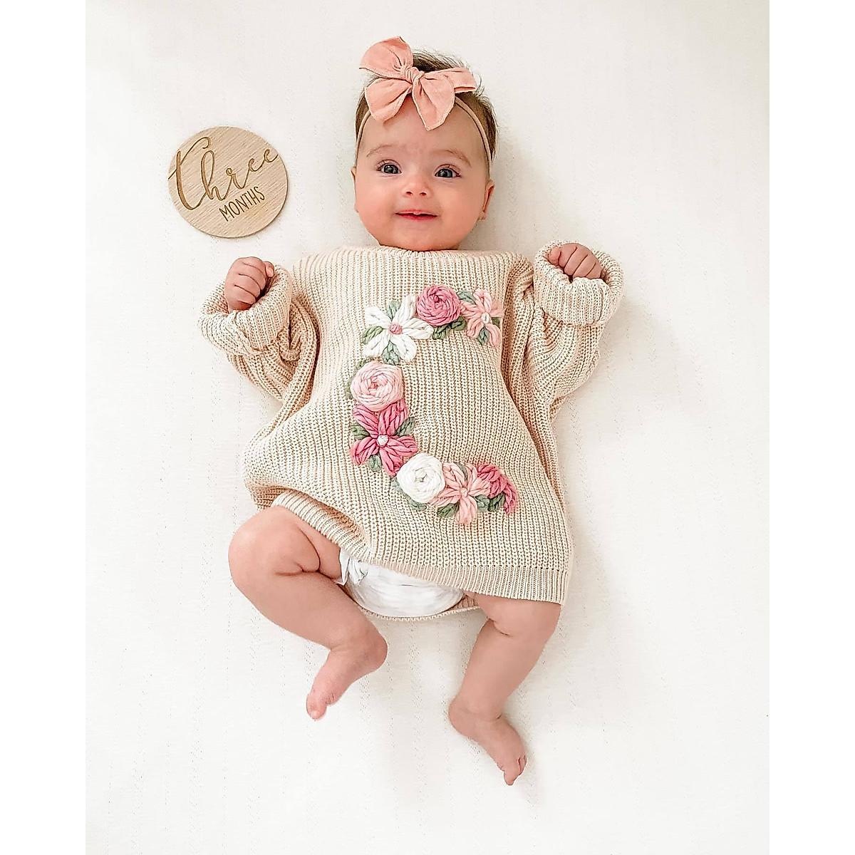 Pearhead Acrylic Monthly Milestone Photo Cards, Gender-Neutral Baby’s First Year Photo Prop Discs, Pregnancy Journey Milestone Markers, Sage Green