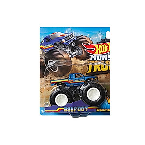 Hot Wheels Monster Trucks Bigfoot Vs Snake Bite, Demolition Doubles