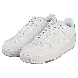 NIKE Women's Basketball Shoe, White, 10